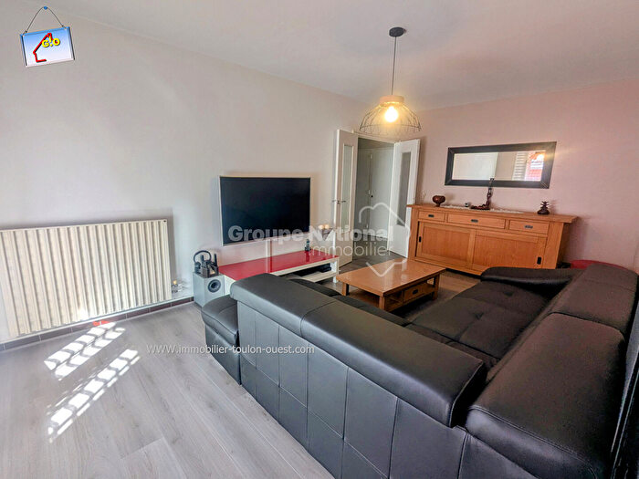 Appartement à vendre - Toulon, LEscaillon - 4 pièces - 3 chambres
