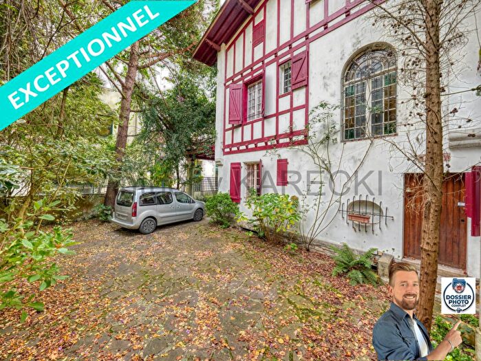 Maison à vendre - Peyrehorade - 14 pièces - 11 chambres