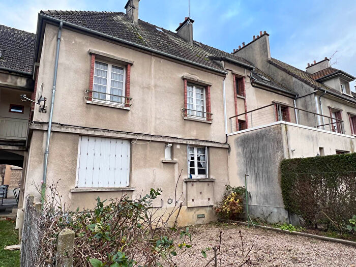 Maison à vendre - Vimoutiers - 7 pièces - 2 chambres