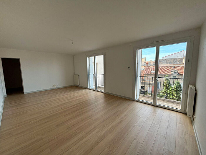 Appartement 4 pièces à louer - Poitiers, Centre-ville