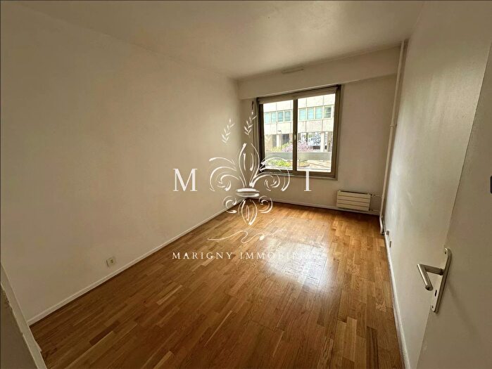Vincennes, Centre Nord : Appartement 2 pièces à vendre