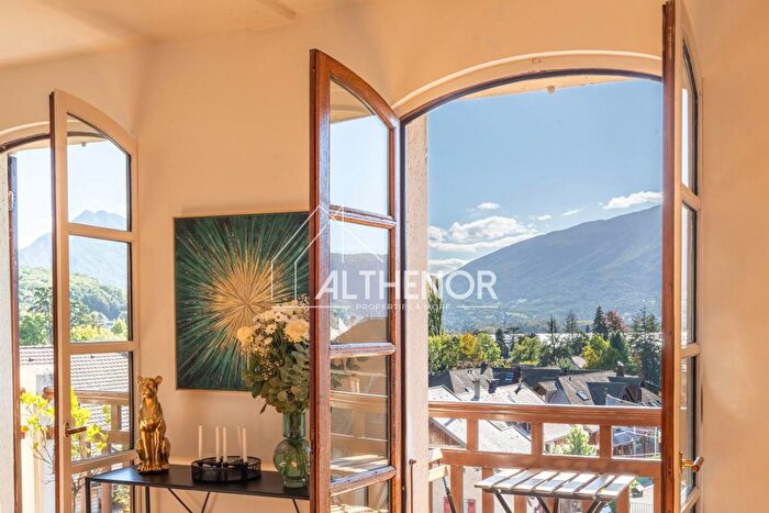 Appartement à vendre - Menthon-Saint-Bernard - 4 pièces - 3 chambres