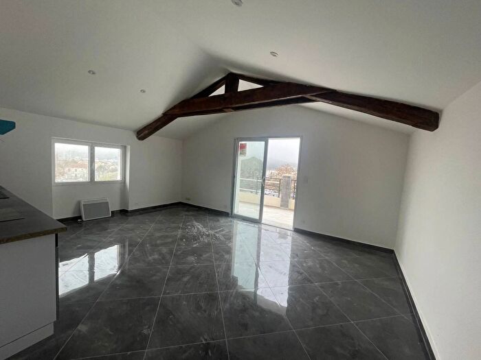 Est, Saint-Martin-de-Valgalgues - Appartement 3 pièces à louer