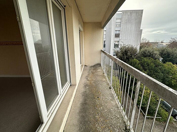 Appartement à vendre - Chartres, La Madeleine - 4 pièces - 3 chambres