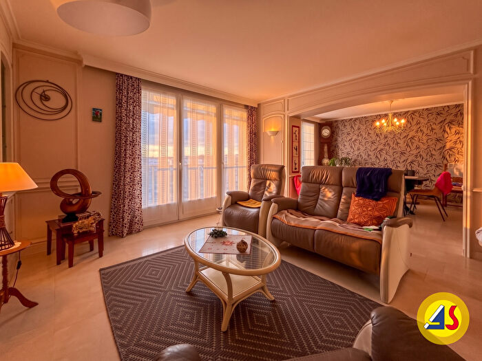 Appartement 5 pièces à Rezé, à vendre