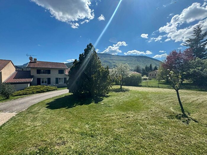 Maison 5 pièces à vendre à La Bâtie-Montsaléon