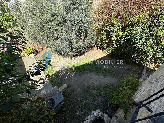 Maison à vendre - Vergèze - 5 pièces - 4 chambres
