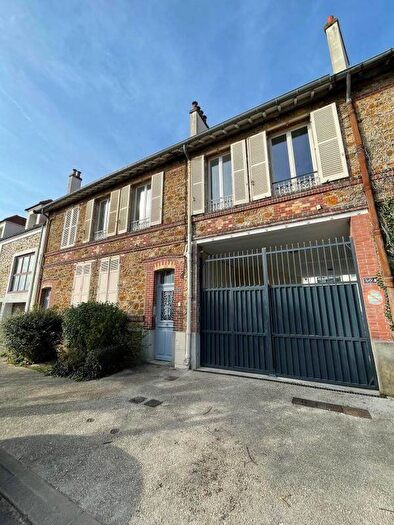 Appartement à louer - Fontenay-Trésigny - 2 pièces - 1 chambre