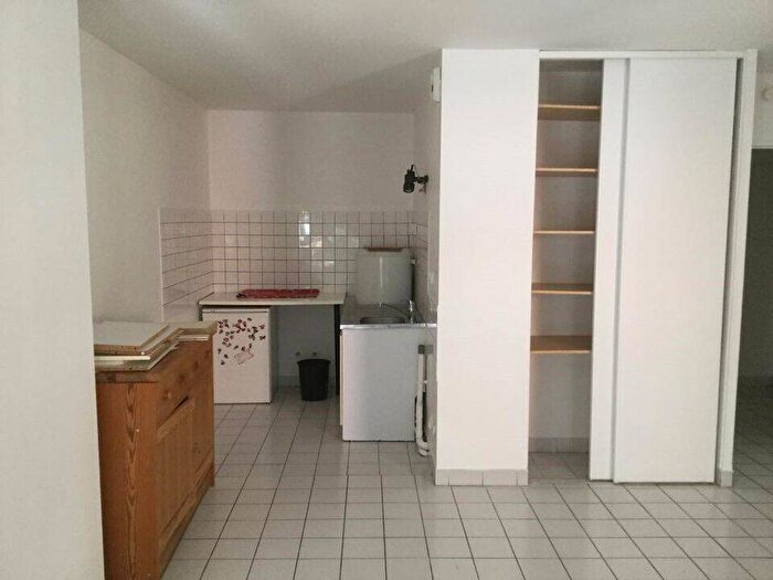 Appartement à louer - Saint Vincent, Lyon er arrondissement - 1 pièce