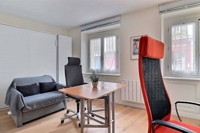 Appartement à louer - Archives, Paris ème arrondissement - 1 pièce