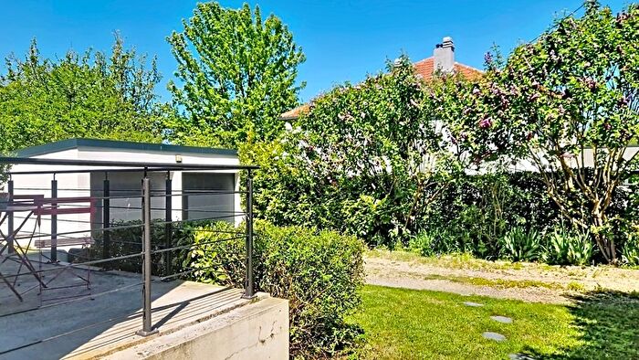 Reims, Neufchatel, Orgeval, Laon, Zola : Maison 7 pièces à vendre