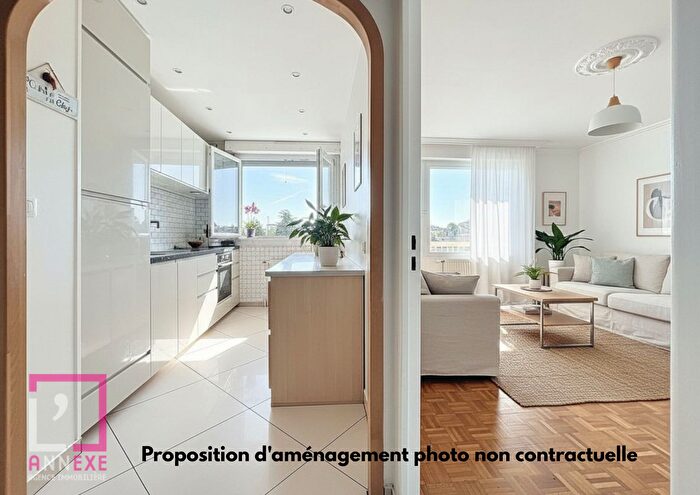 Appartement à vendre - Fontaines-sur-Saône - 3 pièces - 2 chambres