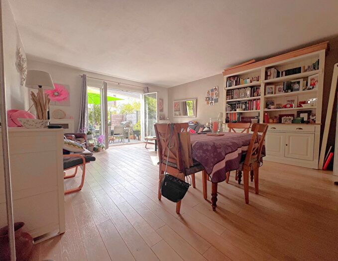 Maison à vendre - Villepreux - 5 pièces - 3 chambres