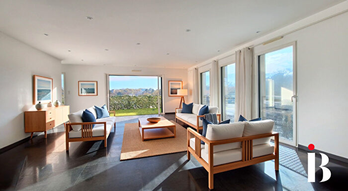 Maison à vendre - Orvault, Bois-Saint-Louis, Plaisance, Ferrière, Val-dOr - 9 pièces - 7 chambres