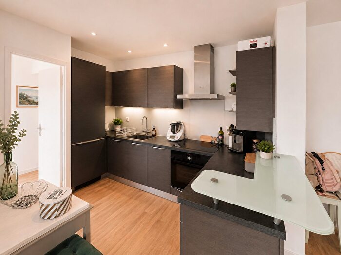 Fontenay-le-Fleury : Appartement 3 pièces à vendre