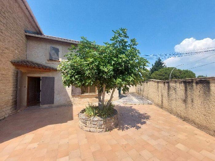 Roseraie-Aqueduc, Carpentras - Appartement 2 pièces à louer