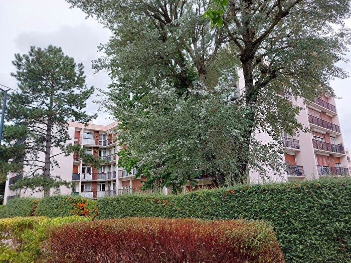 Appartement 5 pièces à louer - Boussy-Saint-Antoine