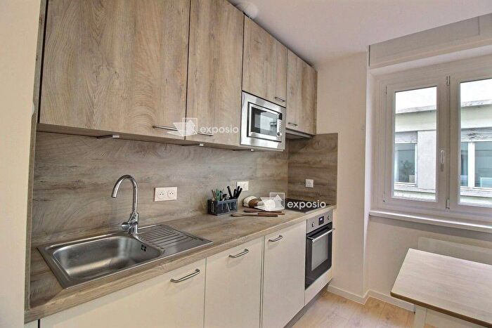 Appartement à louer - Krutenau Centre Est, Strasbourg - 1 pièce