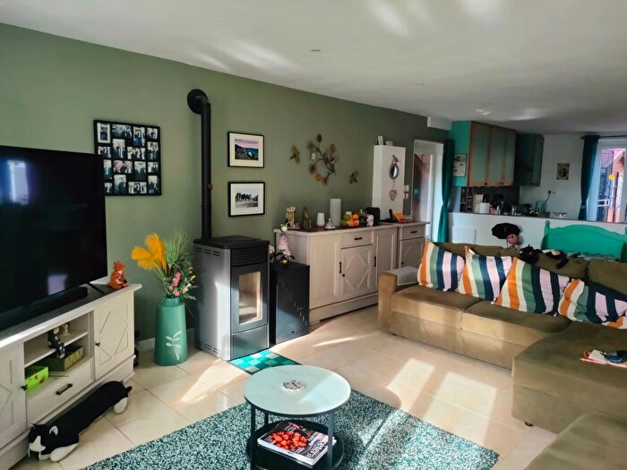 Maison à vendre - La Coquille - 3 pièces - 2 chambres