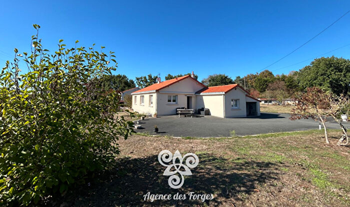 Maison 4 pièces à Cholet, Le Puy Saint-Bonnet, à vendre