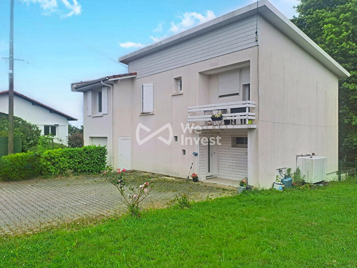 Hagetmau : Maison 6 pièces à vendre
