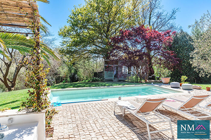 Maison à vendre - Saint-Pierre-dIrube - 9 pièces - 5 chambres