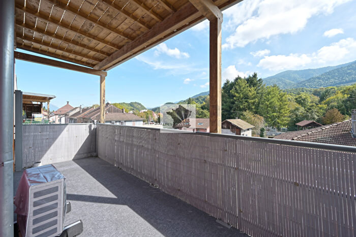 Appartement à vendre - Pontcharra - 4 pièces - 3 chambres