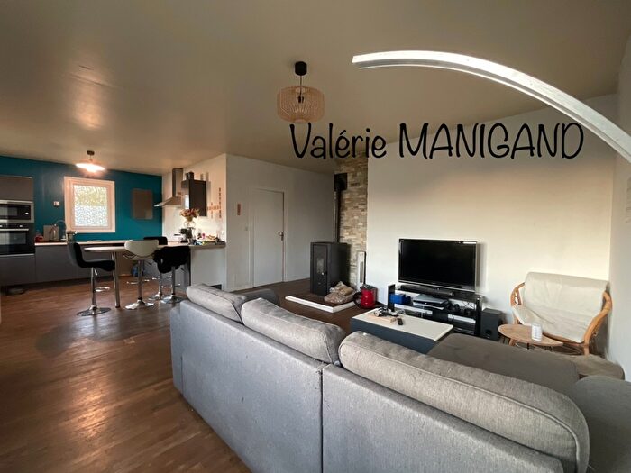 Maison à vendre - Nantheuil - 4 pièces - 3 chambres