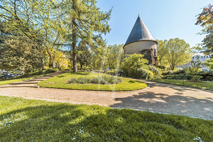 Appartement à vendre - Metz, Centre-ville - 6 pièces - 4 chambres