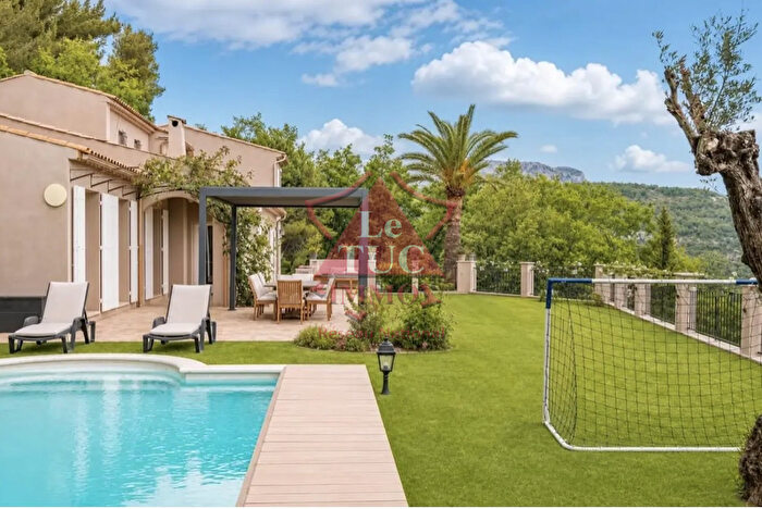 Maison 6 pièces à louer - Le Bar-sur-Loup