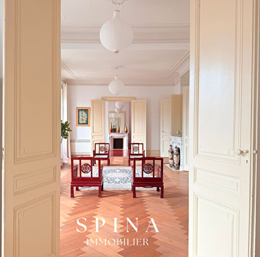 Appartement à vendre - Béziers, Centre-ville, Palais des Congrès, Garibaldi, Gambetta - 11 pièces - 9 chambres