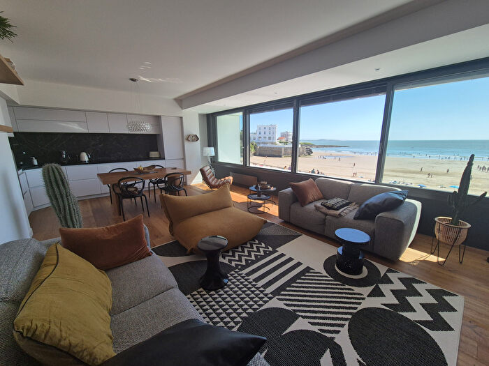 Appartement à vendre - Royan, Pontaillac - 3 pièces - 2 chambres