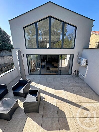 Appartement à vendre - Sainte-Foy-lès-Lyon, Centre-ville - 4 pièces - 3 chambres