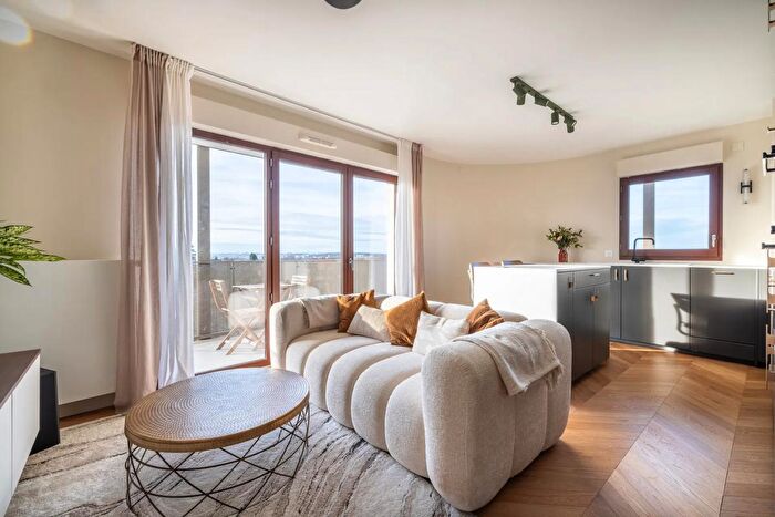 Appartement à vendre - Champs-sur-Marne, Le Nesles - 4 pièces - 3 chambres