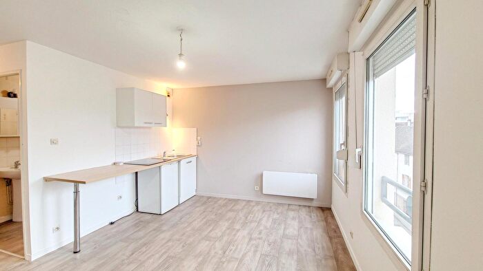 Appartement à louer - Dijon, Centre-ville - 1 pièce