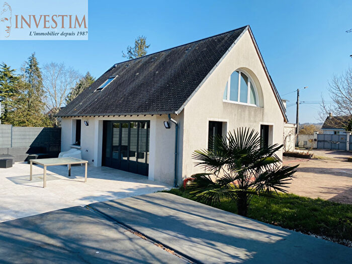 Maison à vendre - Blois, Vienne, Bas-Rivière - 5 pièces - 4 chambres