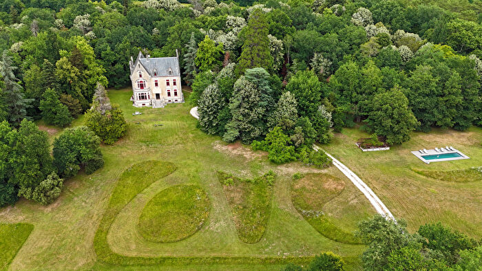 Maison 15 pièces à vendre à Saint-Front-de-Pradoux