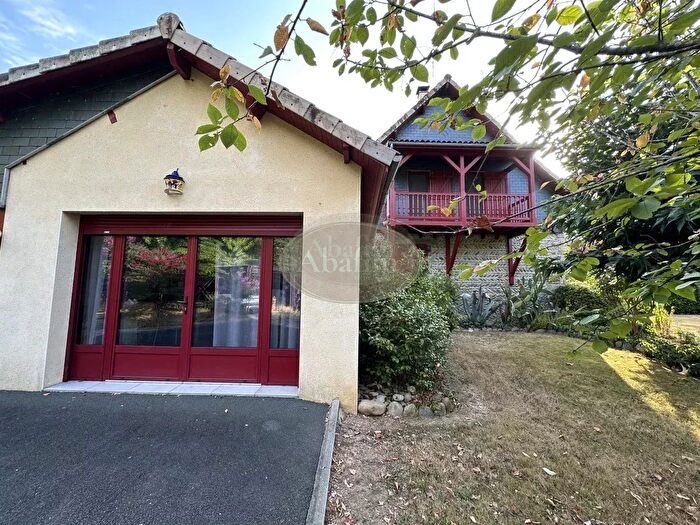 Maison à vendre - Sauveterre-de-Béarn - 6 pièces - 4 chambres