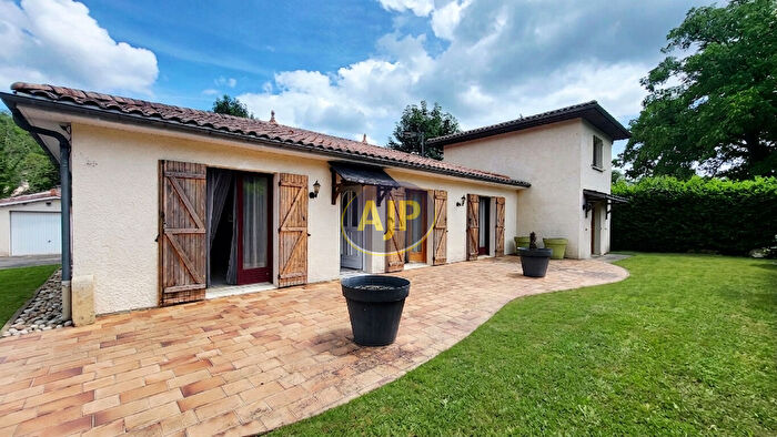 Cabanac-et-Villagrains : Maison 6 pièces à vendre