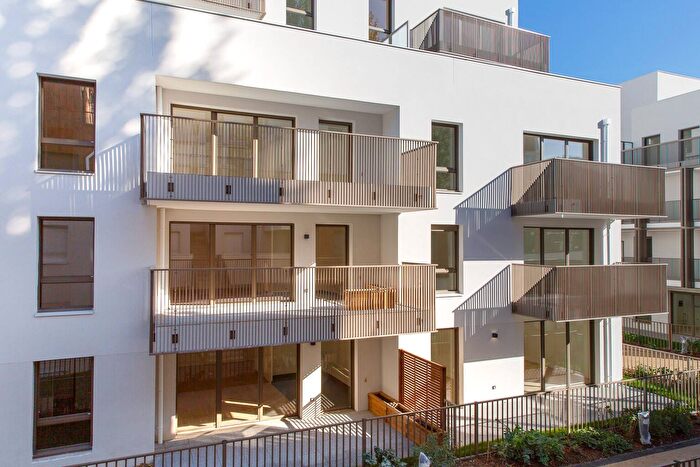 Appartement à louer - Firmin Genier, Aubervilliers - 2 pièces - 1 chambre