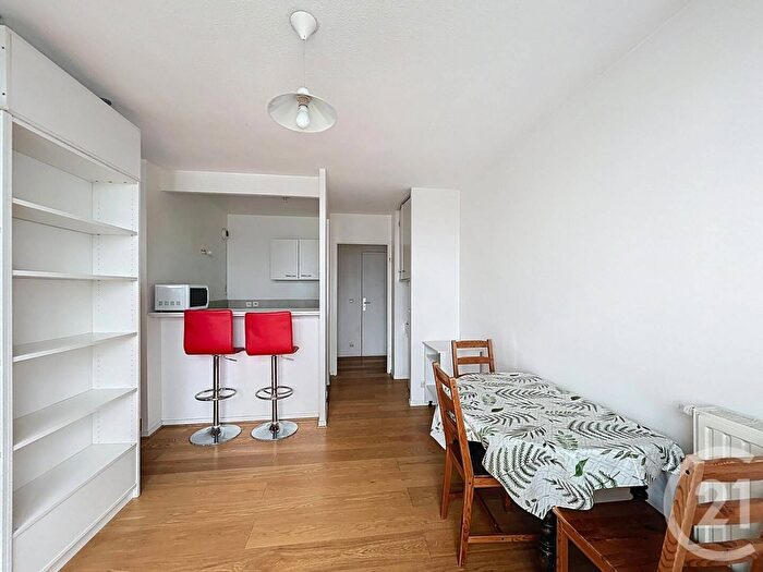 Appartement à louer - Fresnes - 1 pièce