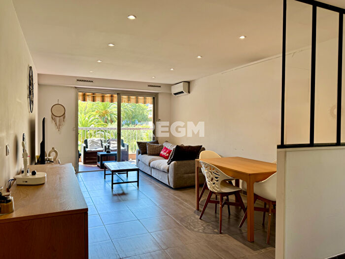 Antibes, Rastines, Super Antibes, Laval, La Fontonne : Appartement 3 pièces à vendre