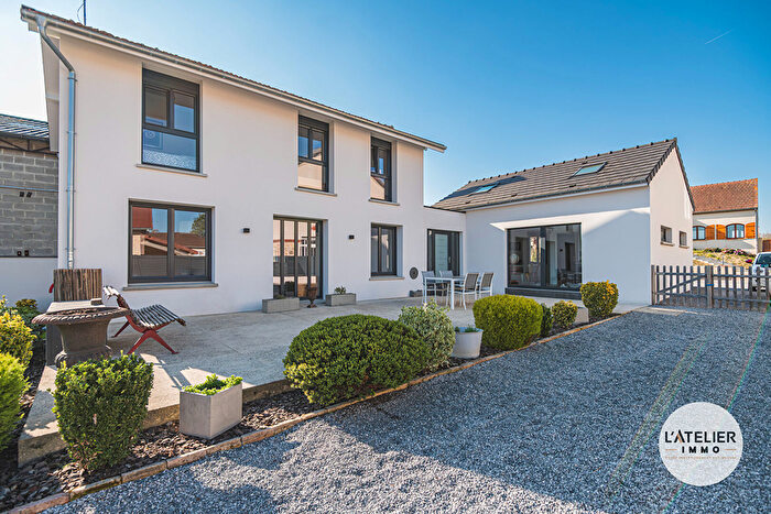 Maison à vendre - Ormes - 6 pièces - 4 chambres