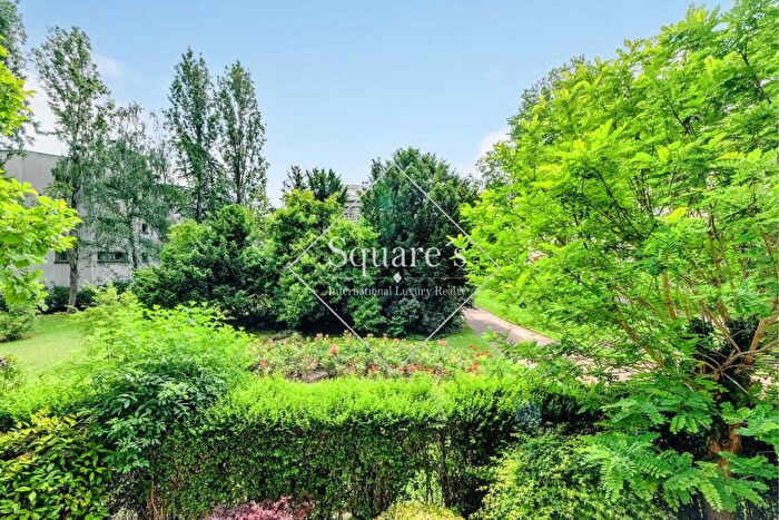 Appartement 4 pièces à Neuilly-sur-Seine, Saint-James, Madrid, à vendre