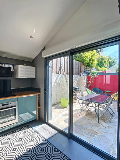 Maison 4 pièces à Quartiers Sud-Est, Francisco Ferrer, à vendre