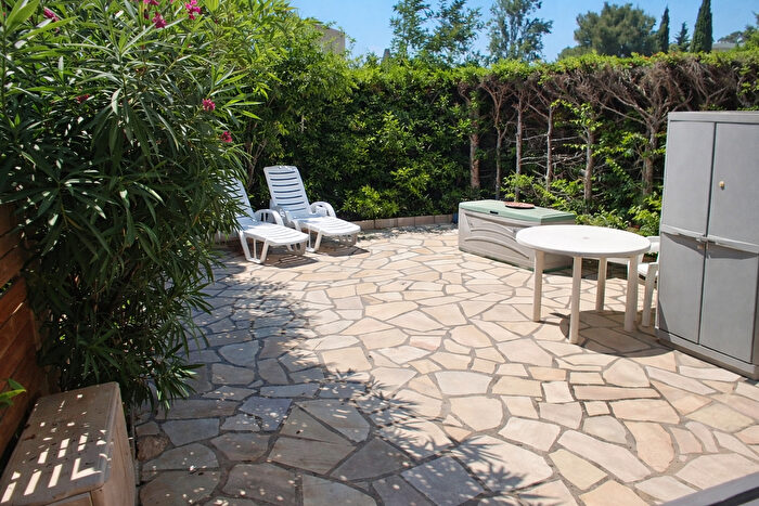 Appartement à vendre - Saint-Mandrier-sur-Mer - 2 pièces - 1 chambre