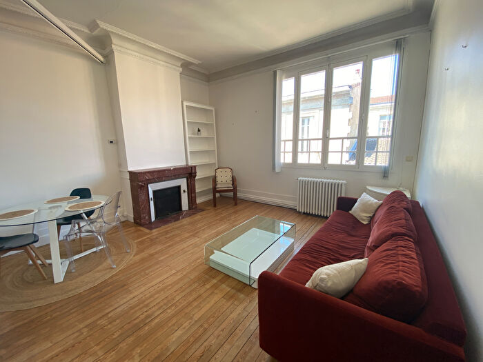Bordeaux, Nansouty : Appartement 2 pièces à louer