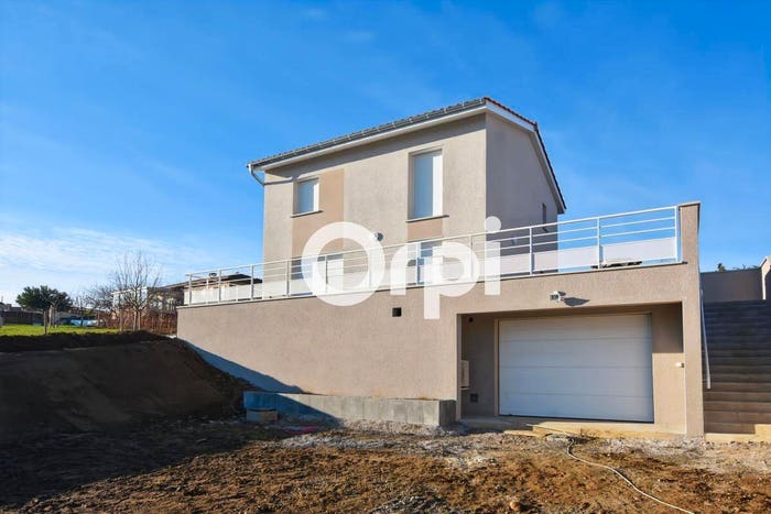 Maison 4 pièces à Saint-Symphorien-sur-Coise, à louer