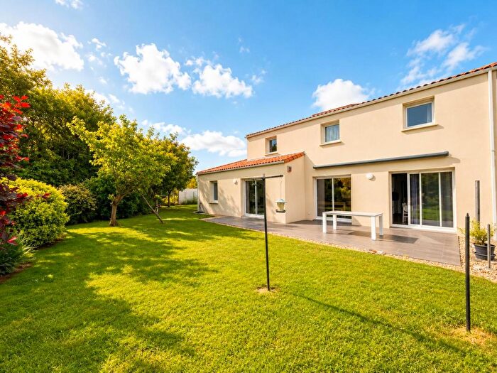 Maison 8 pièces à vendre - Nesmy