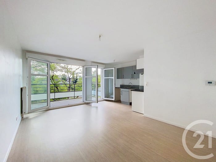 Mont-Saint-Aignan, Les Oiseaux - Appartement 4 pièces à louer